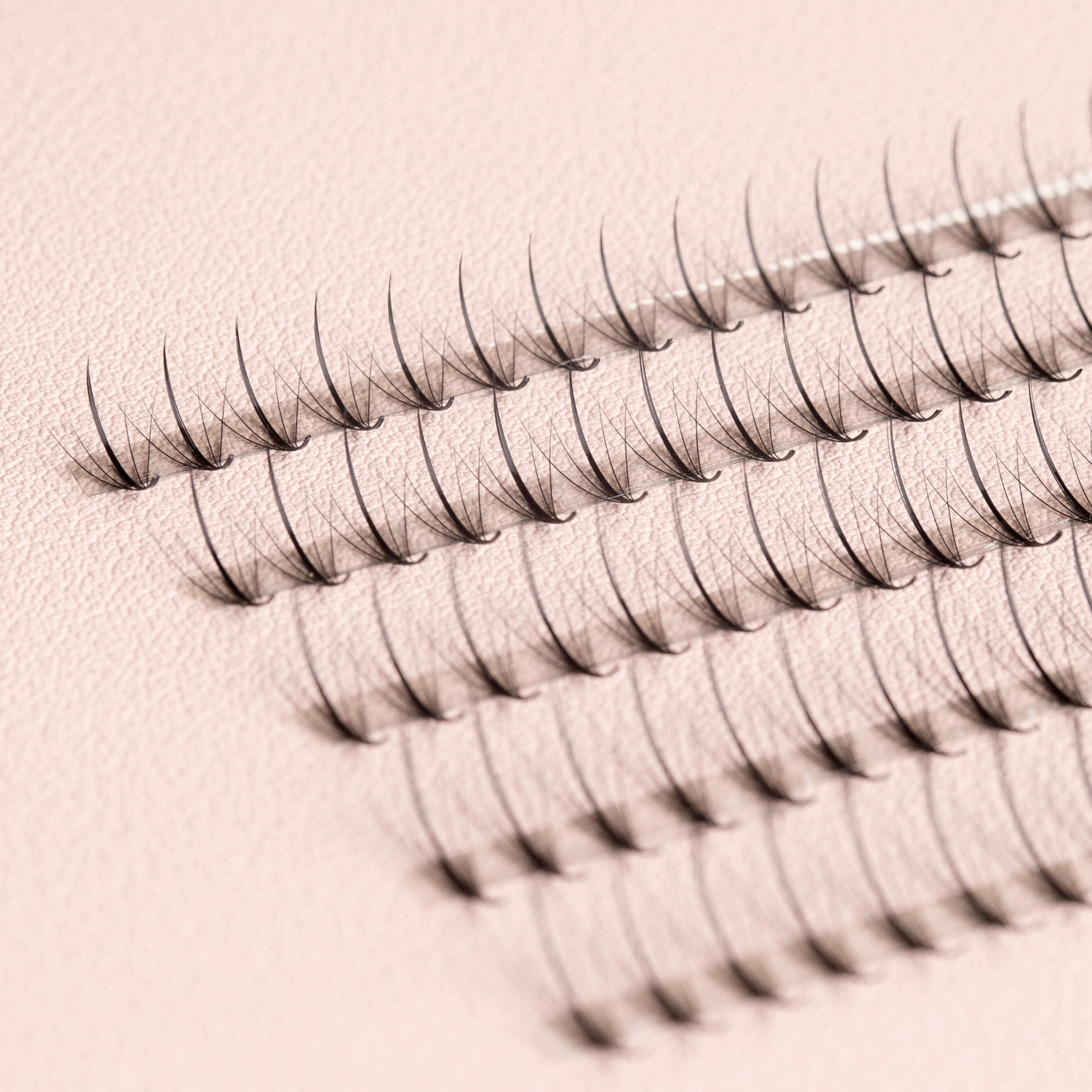 Handmade Lovella Pro Fans: 5D Volume Lashes for Full Sets